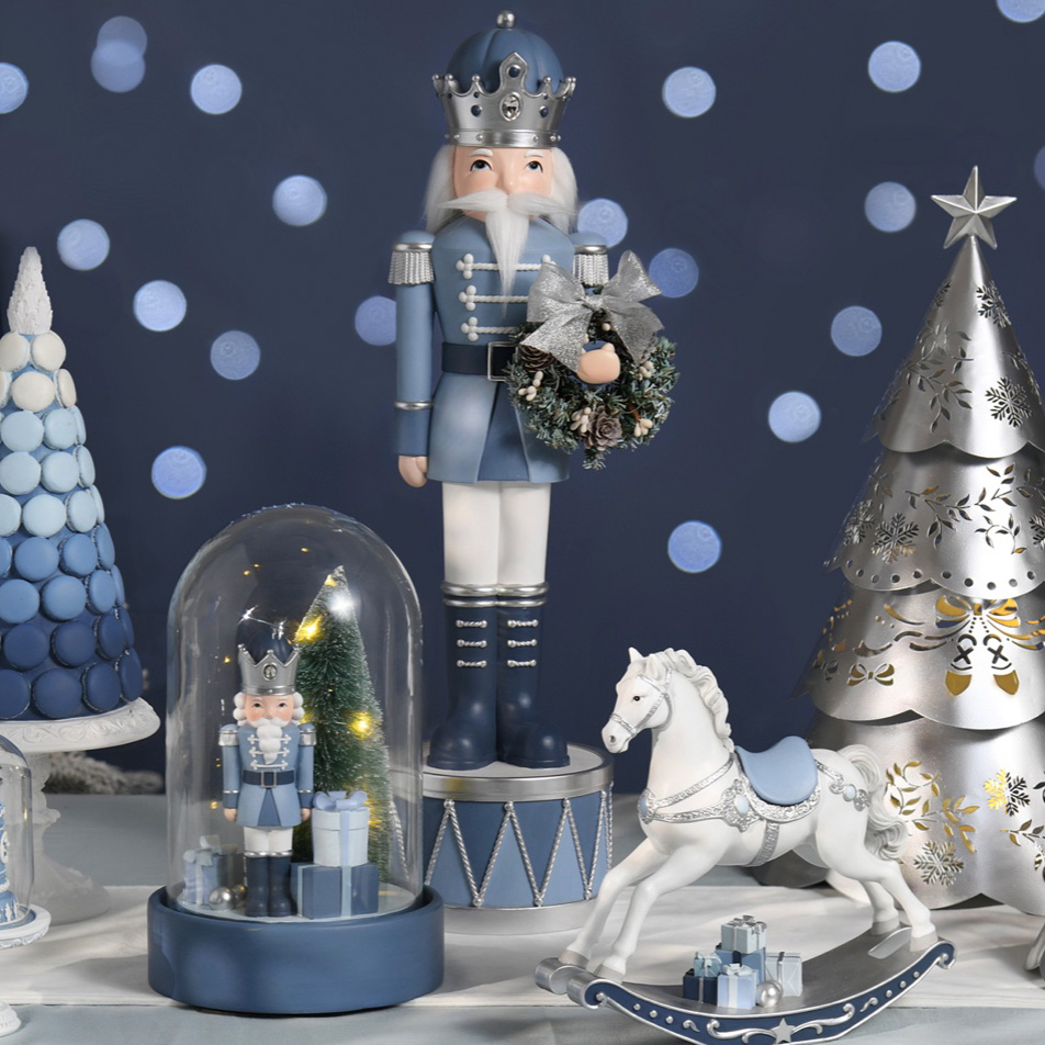 DecemberDiamonds: Christmas